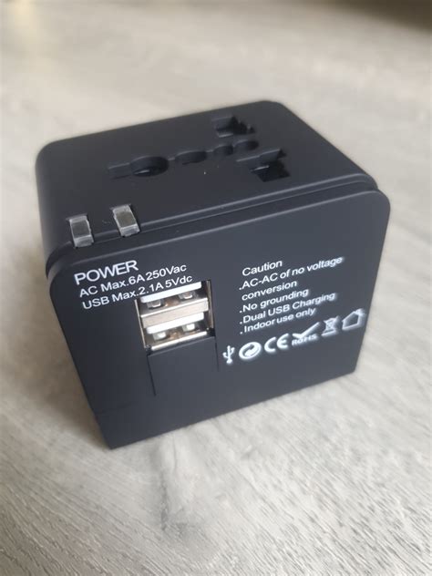 Universal Travel Adapter With USB Charger TV Home Appliances Electrical Adaptors