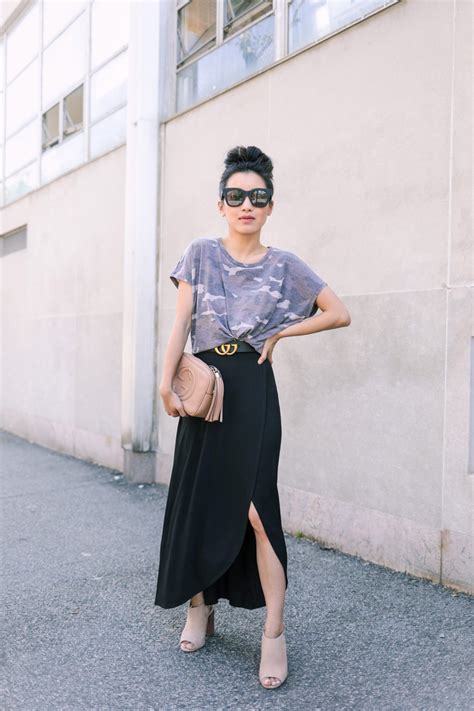 What To Wear With Black Maxi Skirt