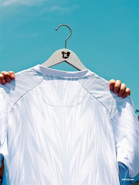 Qingdao West Coast 2022 Home Kit