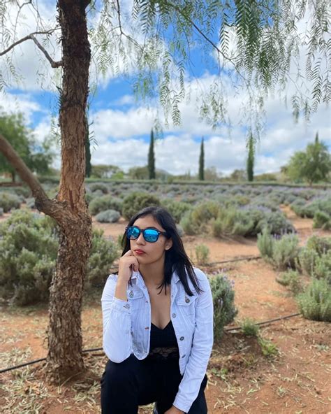 Eli Olvera Laeliolvera • Instagram Photos And Videos