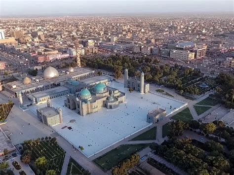 ریاست صحت عامه طالبان در بلخ از بستن ۱۳ شفاخانه و ده‌ها دواخانه در مزار شریف خبر داد افغانستان