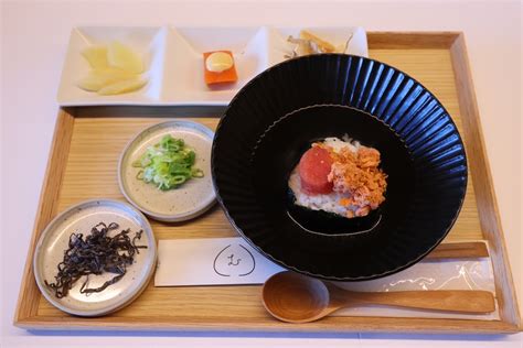 MENUつつむ岐阜市長良豚汁とおにぎり