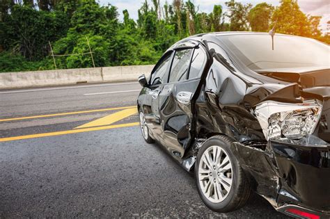 Violent Vehicle Crash On 45th Street Injures 3 People
