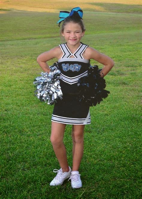Trendy Mindy And Her Loves Footballcheer Pics