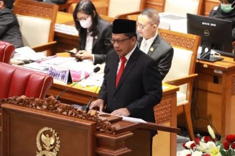 RUU 8 Provinsi Resmi Disahkan Menjadi Undang Undang Nawacitalink
