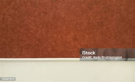 Wallpaper Texture Pattern And Wall Cornice Interior Decoratio Stock
