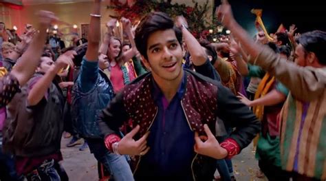 Dhadak Song Zingaat Ishaan Steals The Limelight From Janhvi