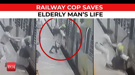 Close Shave Rpf Woman Cop Saves Passenger From Falling Under A Moving