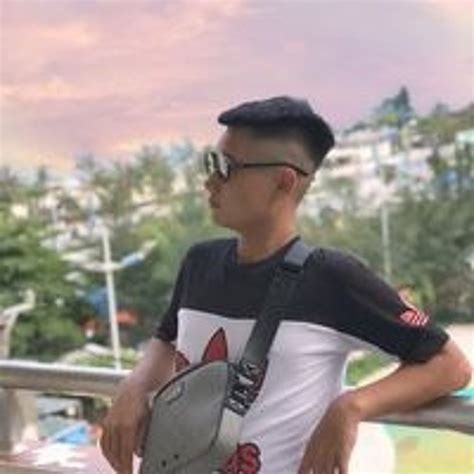 Stream Huy Quang Music Listen To Songs Albums Playlists For Free On
