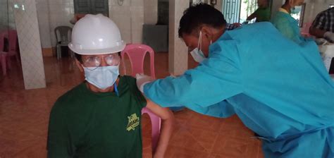 တောင်ဥက္ကလာပမြို့နယ်တွင် အသက် ၅၅ နှစ် အထက်ပြည်သူများအား ကိုဗစ် ၁၉ ရောဂါကာကွယ်ဆေး ပထမအကြိမ