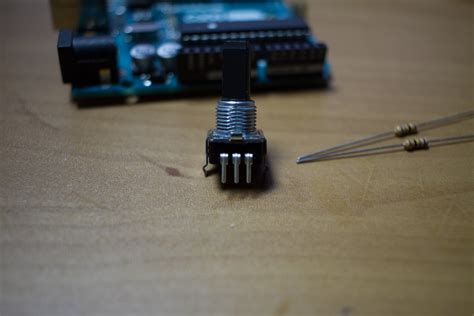 Arduino Unoでロータリーエンコーダを使う さくらのジャンク箱