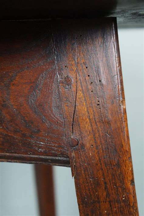 18th Century English Cricket Table For Sale At Pamono