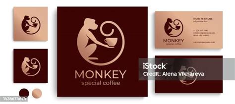 커피 또는 차 한 잔을 가진 원숭이 커피 숍과 카페를위한 로고 또는 배지 벡터 일러스트레이션 특별 로고 개념에 대한 스톡 벡터