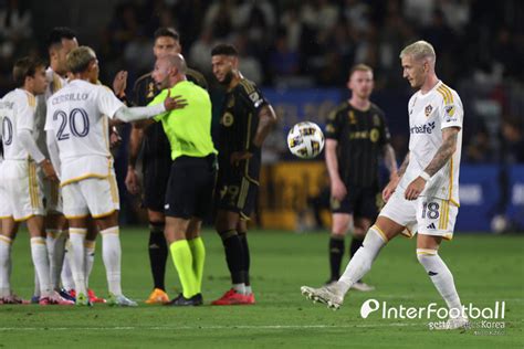 돌문 레전드 로이스 Mls 가자마자 트로피 2개 추가 La 갤럭시 뉴욕 레드불스 통합 베스트11