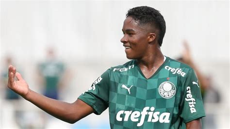 Palmeiras chega a acordo Endrick para assinatura do 1º contrato