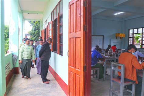 ပညာရေးဝန်ကြီးဌာန၊ ဒုတိယဝန်ကြီး ဦးဇော်ဝင်း အထက မိုင်းဖြတ် ကျောင်း ကြည့်ရ