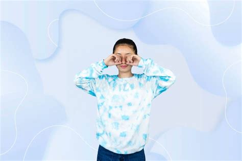 Yougn Asian Girl With Blue Dress Points And Gives Various Expression