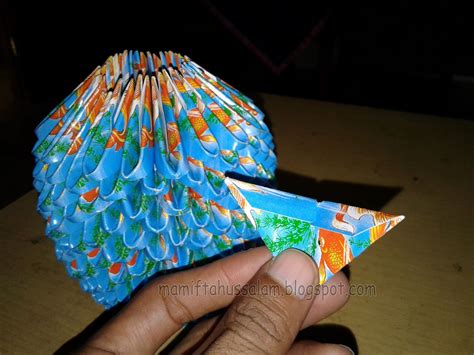 Cara Membuat Vas Bunga Dari Kertas Sampah Karya Siswa Ma Miftahussalam