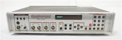 Princeton Instruments Model Pg 200 Programmable Pulse Generator