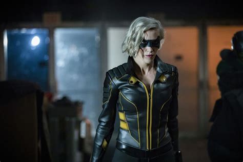 Laurel Lance In Arrow Avrebbe Dovuto Indossare Un Costume Ispirato Al