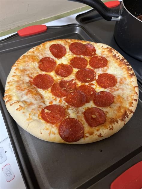 Digiorno Pepperoni Cheese Stuffed Crust Rfrozendinners