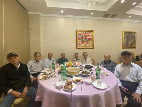 感恩敬老，情暖重阳——电气工程党总支举办重阳节退休教职工聚餐活动 上海交通大学电气工程系