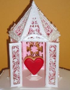 Royal Icing String Work
