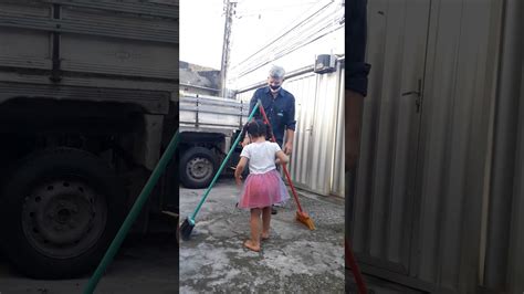 Tio Brincando Com Fabiana A Sobrinha Mais Linda Youtube Tio Brincando Com Fabiana A Sobrinha Mais Linda Youtube