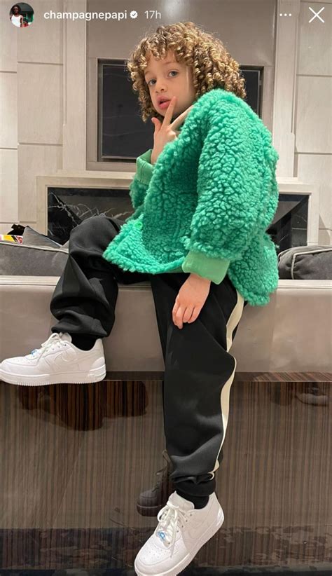 Drake Hugs Son Adonis Courtside At Raptors Game In Adorable Father Son