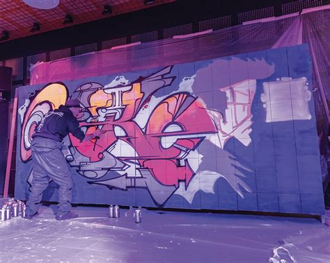 Parthena Background Paris