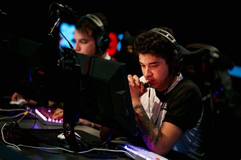 Pelo Minor das Américas NRG vence INTZ e vai ao Major brasileiros
