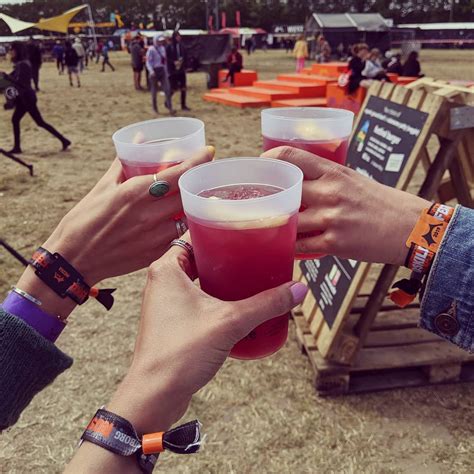 Roskilde 2019 Udfordrer Gæsterne Med Orange øl Og Grønne Madvalg