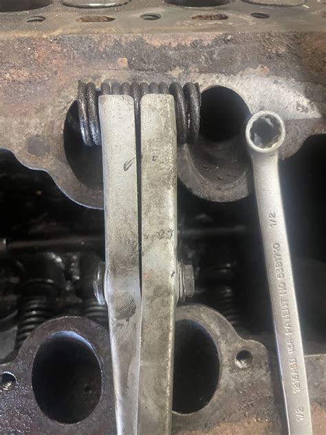 Technical Flathead Valve Removal The H A M B