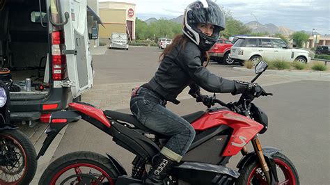 Comment Choisir Son Casque De Moto Mes Tutos