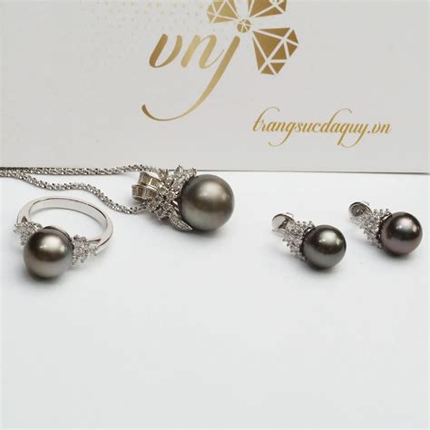Trang Sức Ngọc Trai Thiên Nhiên Quý Phái Vnj Trang Sức Việt