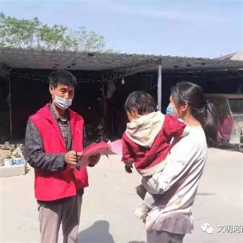原阳法院持续开展新时代文明实践“值周”活动宣传树新风村民