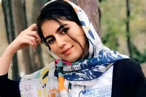 چرا چهره قاتل الهه حسین‌ نژاد پوشانده شد ؟ واکنش علی مطهری به رفتار