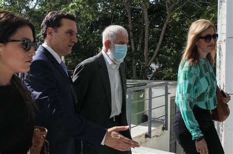 Πέτρος Φιλιππίδης Ποιες ηθοποιοί καταθέτουν σήμερα στη δίκη Debater