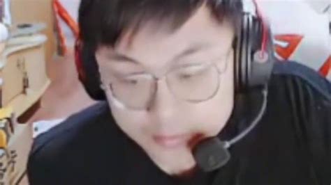 小东北 搜索 专找直播 虎牙直播
