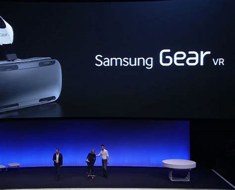 كل ما يجب أن تعرفه عن نظارة سامسونج Gear VR من أوكلوس Ra2ed