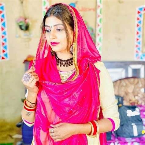 Sonika Singh Bkt Fan Club