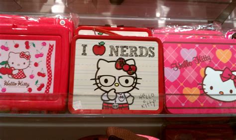 Engineeringirl Hello Kitty Makes Me Want To Giggle Like A Japanese
