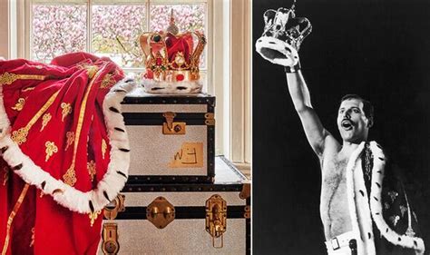 Ankand Për Sendet E Freddie Mercury Koha