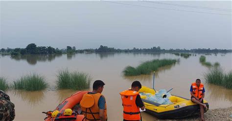 अधिकांश स्थानमा अविरल वर्षा नदी तटीय क्षेत्रमा उच्च सतर्कता अपनाउन