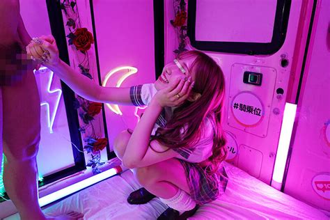 DVDMS 946 General Men S And Women S Monitoring AV X Magic Mirror Flight Collaboration Project Is