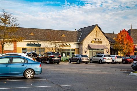 Daimler The Shops At Avery Place Retail Development Ohio