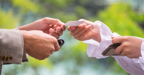 英語の名刺の作り方、どんなことに注意しておけばいいですか？ 中小企業向け海外展開支援パートナー／水坪めぐみ