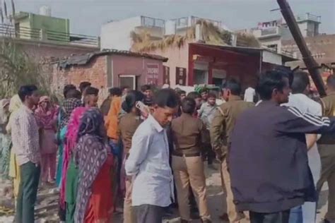 बिजली के पोल को लेकर विभाग व ग्रामीण आमने सामने जमकर हुआ हंगामा कुर्मांचल टाइम्स Kurmanchal