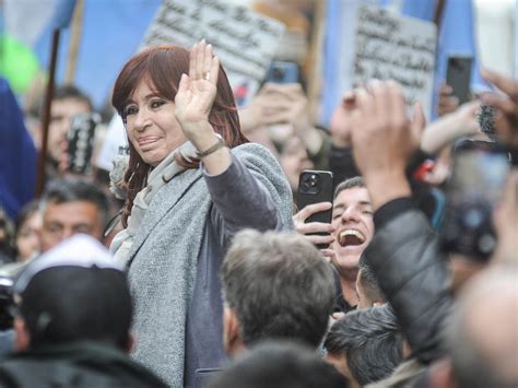 Cristina Kirchner faltó al acto de Kicillof por el Día de la Lealtad pero dijo presente con un