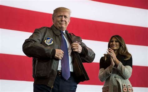 Corée Du Nord Depuis Le Japon Donald Trump Montre Les Muscles